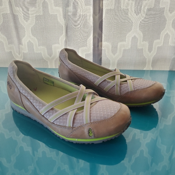 Ahnu | Shoes | Ahnu Slipon Flats | Poshmark